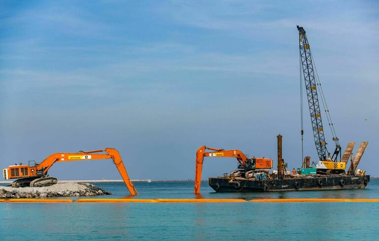 Dry Earthmoving | Aertssen