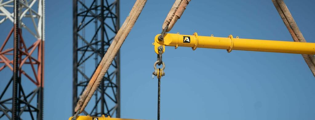 Lifting Gear & Auxiliary Equipment | Aertssen