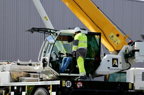 Mobile Cranes | Aertssen